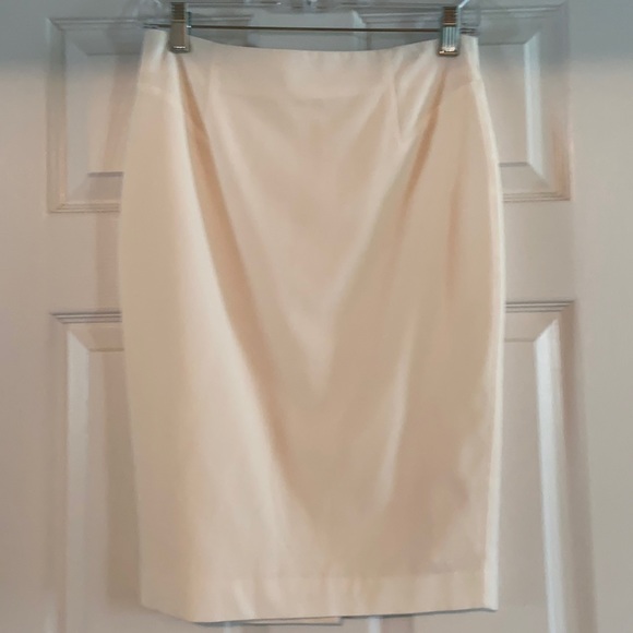 Victoria's Secret | Skirts | Cream Pencil Skirt | Poshmark